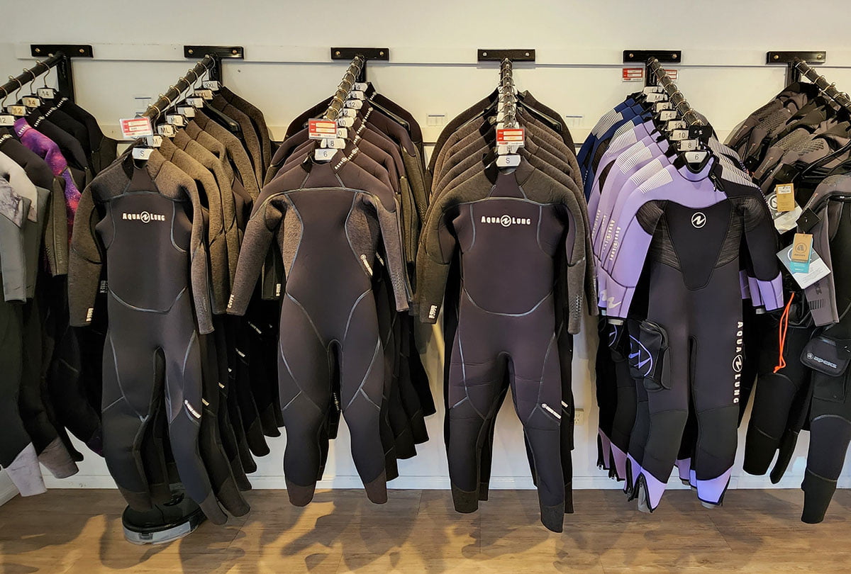 Dive Shop | SCUBAWORLD SHOP Mooloolaba - Quality Gear for Dive